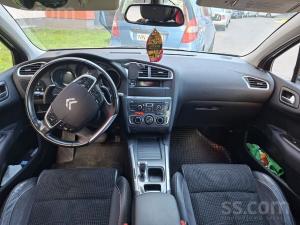Красный Ситроен С4 2011 в Рига, объемом двигателя 1.60 л и пробегом 190 тыс. км за 4099 €, фото 13 на AUTOMOTO.COM.LV