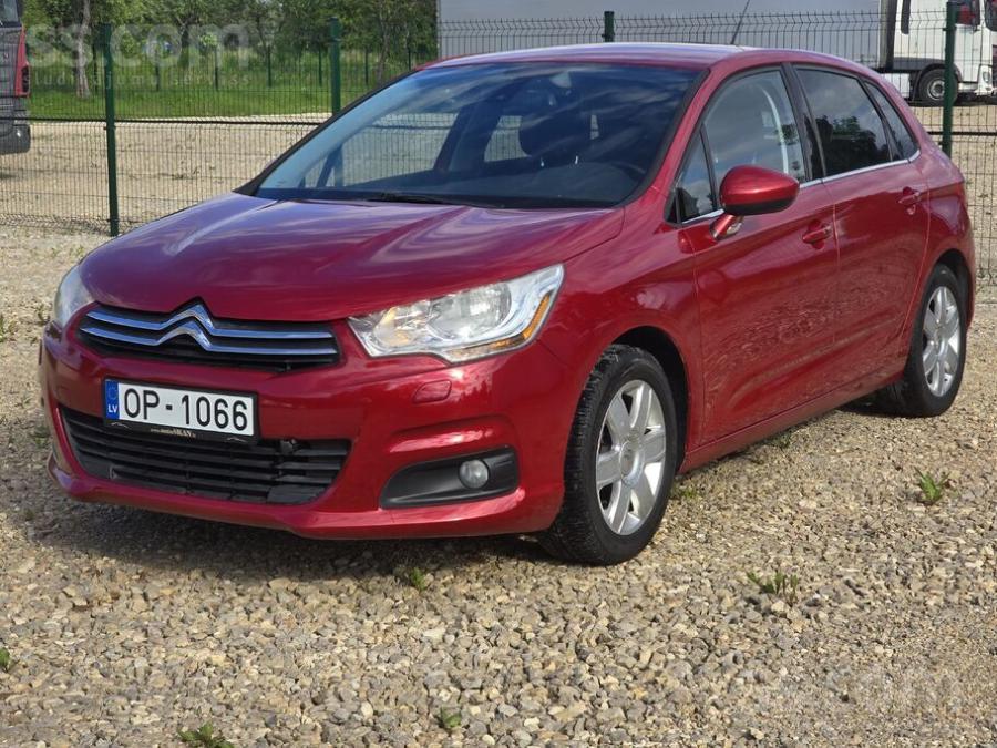 Sarkans Citroen C4 2011 Rīga, ar dzinēja tilpumu 1.60 L un nobraukumu 217 tūkst. km par 3890 €, foto 5 vietnē AUTOMOTO.COM.LV