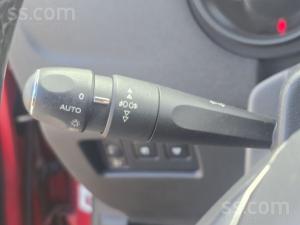 Sarkans Citroen C4 2011 Rīga, ar dzinēja tilpumu 1.60 L un nobraukumu 217 tūkst. km par 3890 €, foto 12 vietnē AUTOMOTO.COM.LV