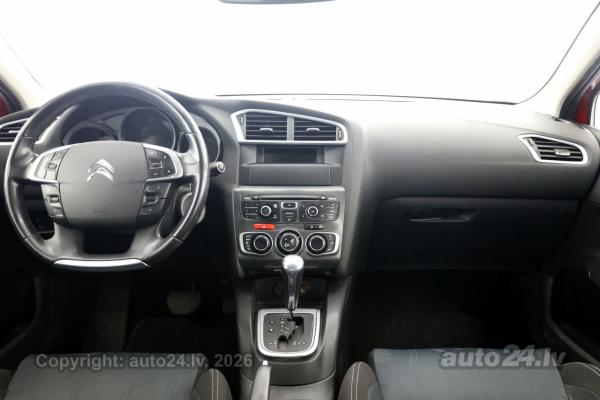Red Citroen C4 2012 in Tallinn, with an engine capacity of 1.60 L and mileage of 182 thousand km for 2199 €, photo 5 on AUTOMOTO.COM.LV