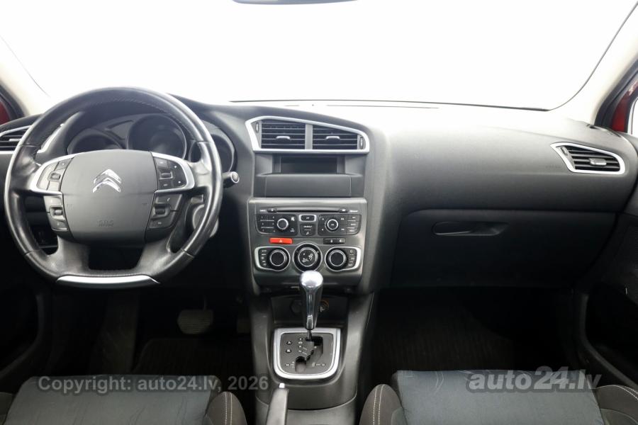 Red Citroen C4 2012 in Tallinn, with an engine capacity of 1.60 L and mileage of 182 thousand km for 2199 €, photo 6 on AUTOMOTO.COM.LV