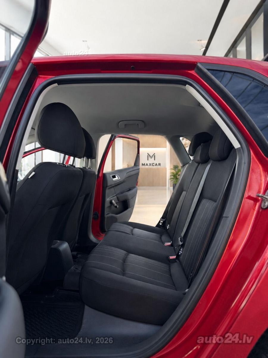 Sarkans Citroen C4 2012 Tallina, ar dzinēja tilpumu 1.40 L un nobraukumu 123 tūkst. km par 1799 €, foto 10 vietnē AUTOMOTO.COM.LV
