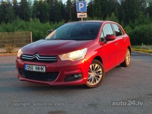 Sarkans Citroen C4 2012 Viljandi, ar dzinēja tilpumu 1.40 L un nobraukumu 124 tūkst. km par 2799 €, foto  vietnē AUTOMOTO.COM.LV