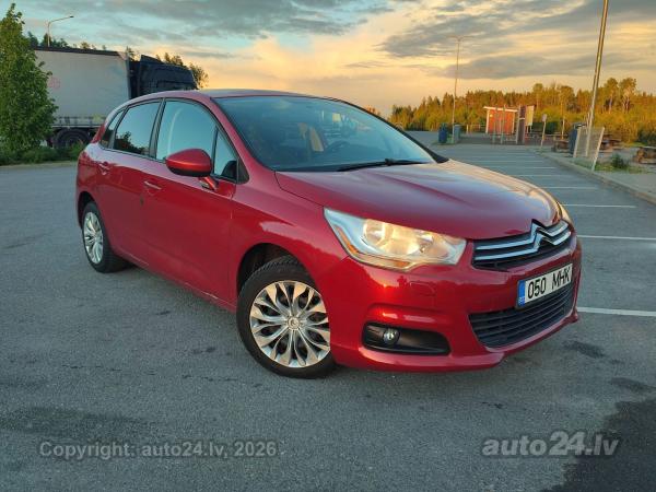 Sarkans Citroen C4 2012 Viljandi, ar dzinēja tilpumu 1.40 L un nobraukumu 124 tūkst. km par 2799 €, foto 3 vietnē AUTOMOTO.COM.LV