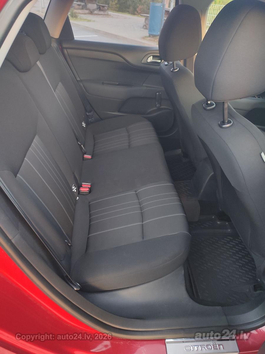 Sarkans Citroen C4 2012 Viljandi, ar dzinēja tilpumu 1.40 L un nobraukumu 124 tūkst. km par 2799 €, foto 11 vietnē AUTOMOTO.COM.LV