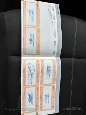 Sarkans Citroen C4 2012 Pērnava, ar dzinēja tilpumu 1.60 L un nobraukumu 115 tūkst. km par 3890 €, foto 11 vietnē AUTOMOTO.COM.LV