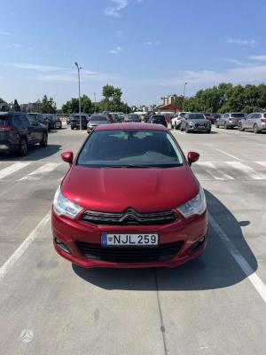 Sarkans Citroen C4 2012 Viļņa, ar dzinēja tilpumu 1.60 L un nobraukumu 204 tūkst. km par 2800 €, foto  vietnē AUTOMOTO.COM.LV