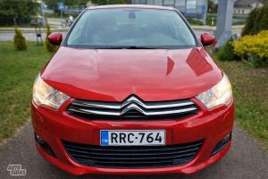 Sarkans Citroen C4 2013 Radviliškis, ar dzinēja tilpumu 1.60 L un nobraukumu 139 tūkst. km par 3600 €, foto  vietnē AUTOMOTO.COM.LV