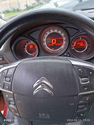 Красный Ситроен С4 2013 в Шяуляй, объемом двигателя 1.60 л и пробегом 185 тыс. км за 3900 €, фото 8 на AUTOMOTO.COM.LV
