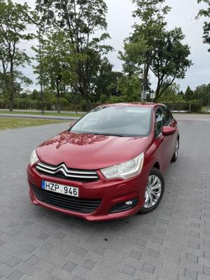 Red Citroen C4 2013 in Kaunas, with an engine capacity of 1.56 L and mileage of 245 thousand km for 1899 €, photo  on AUTOMOTO.COM.LV