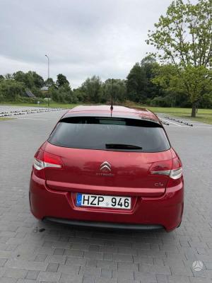 Red Citroen C4 2013 in Kaunas, with an engine capacity of 1.56 L and mileage of 245 thousand km for 1899 €, photo 10 on AUTOMOTO.COM.LV