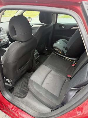 Red Citroen C4 2013 in Kaunas, with an engine capacity of 1.56 L and mileage of 245 thousand km for 1899 €, photo 11 on AUTOMOTO.COM.LV