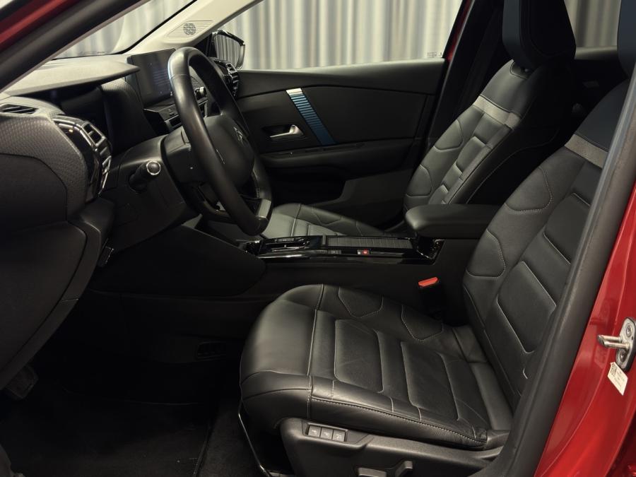 Red Citroen C4 2021 in Riga, with an engine capacity of 0.00 L and mileage of 103 thousand km for 19990 €, photo 9 on AUTOMOTO.COM.LV