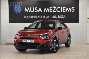 Sarkans Citroen C4 2022 Rīga, ar dzinēja tilpumu 1.20 L un nobraukumu 61 tūkst. km par 13900 €, foto  vietnē AUTOMOTO.COM.LV