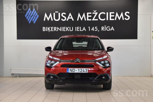 Sarkans Citroen C4 2022 Rīga, ar dzinēja tilpumu 1.20 L un nobraukumu 61 tūkst. km par 13900 €, foto 2 vietnē AUTOMOTO.COM.LV