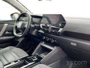 Red Citroen C4 2022 in Riga, with an engine capacity of 1.50 L and mileage of 59 thousand km for 16490 €, photo 7 on AUTOMOTO.COM.LV