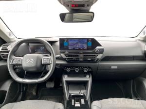 Red Citroen C4 2022 in Riga, with an engine capacity of 1.50 L and mileage of 59 thousand km for 16490 €, photo 9 on AUTOMOTO.COM.LV