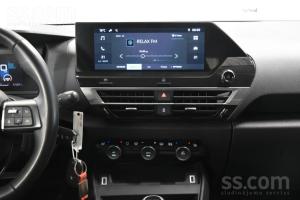 Красный Ситроен С4 2022 в Рига, объемом двигателя 1.20 л и пробегом 61 тыс. км за 13500 €, фото 19 на AUTOMOTO.COM.LV