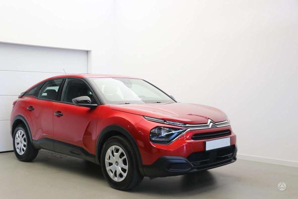 Red Citroen C4 2022 in Vilnius, with an engine capacity of 1.20 L and mileage of 75 thousand km for 9400 €, photo 1 on AUTOMOTO.COM.LV