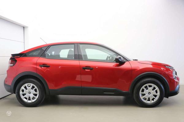 Red Citroen C4 2022 in Vilnius, with an engine capacity of 1.20 L and mileage of 75 thousand km for 9400 €, photo 3 on AUTOMOTO.COM.LV