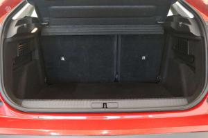 Sarkans Citroen C4 2022 Viļņa, ar dzinēja tilpumu 1.20 L un nobraukumu 75 tūkst. km par 9400 €, foto 12 vietnē AUTOMOTO.COM.LV