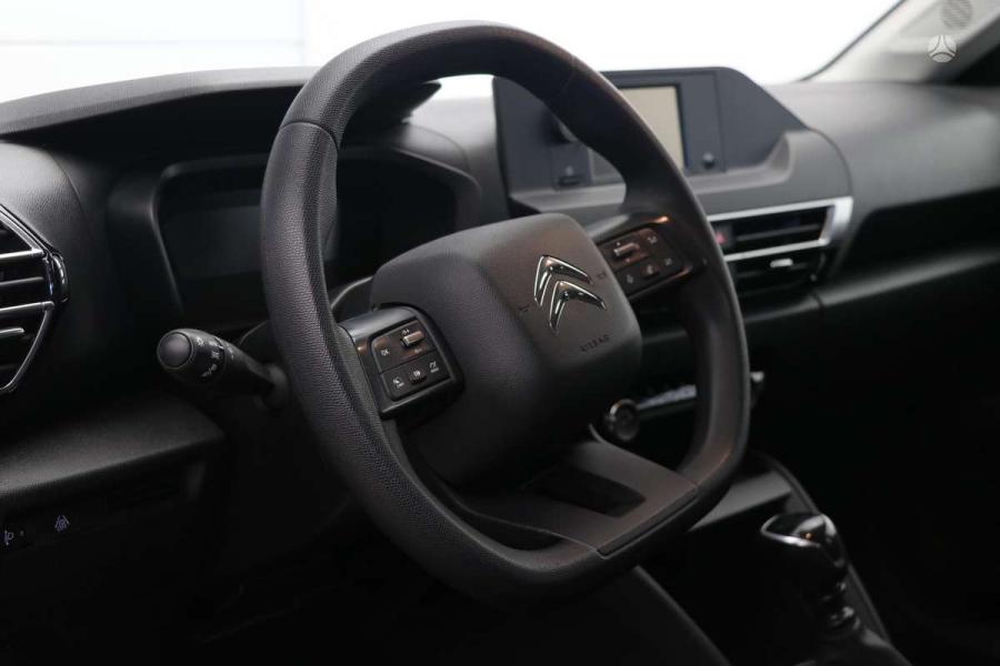 Sarkans Citroen C4 2022 Viļņa, ar dzinēja tilpumu 1.20 L un nobraukumu 75 tūkst. km par 9400 €, foto 15 vietnē AUTOMOTO.COM.LV