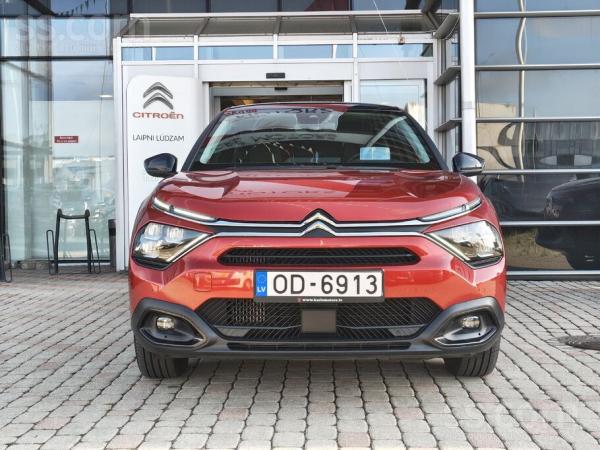 Sarkans Citroen C4 2022 Rīga, ar dzinēja tilpumu 1.50 L un nobraukumu 63 tūkst. km par 16900 €, foto 2 vietnē AUTOMOTO.COM.LV