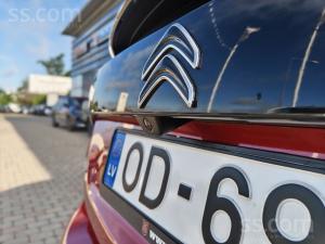 Red Citroen C4 2022 in Riga, with an engine capacity of 1.50 L and mileage of 63 thousand km for 16900 €, photo 22 on AUTOMOTO.COM.LV