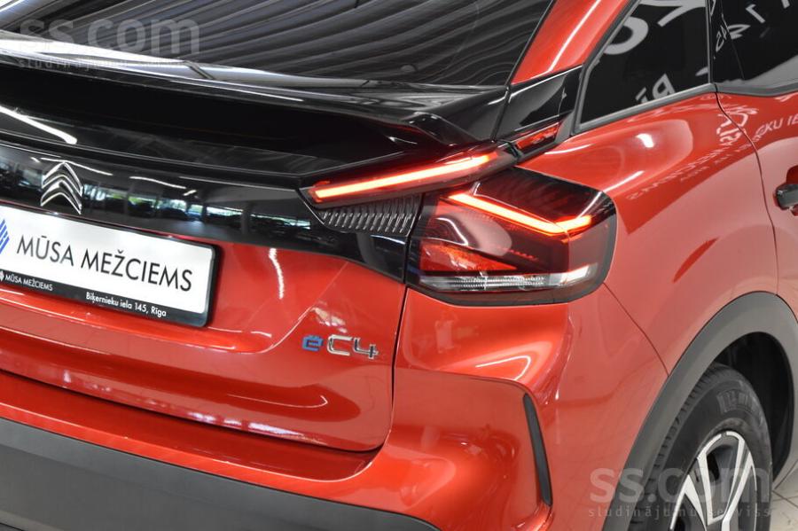 Sarkans Citroen C4 2022 Rīga, ar dzinēja tilpumu 1.60 L un nobraukumu 61 tūkst. km par 18500 €, foto 10 vietnē AUTOMOTO.COM.LV