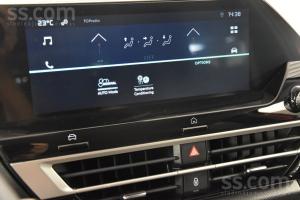Sarkans Citroen C4 2022 Rīga, ar dzinēja tilpumu 1.60 L un nobraukumu 61 tūkst. km par 18500 €, foto 24 vietnē AUTOMOTO.COM.LV