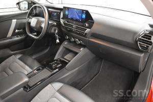 Sarkans Citroen C4 2022 Rīga, ar dzinēja tilpumu 1.20 L un nobraukumu 66 tūkst. km par 15490 €, foto 16 vietnē AUTOMOTO.COM.LV