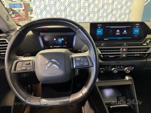 Красный Ситроен С4 2022 в Таллин, объемом двигателя 1.50 л и пробегом 125 тыс. км за 14900 €, фото 21 на AUTOMOTO.COM.LV