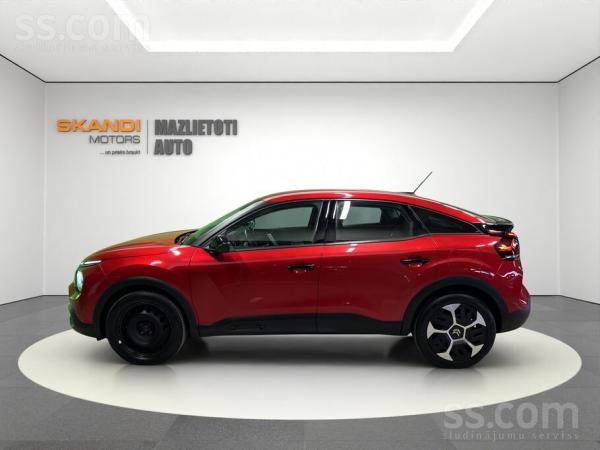 Красный Ситроен С4 2023 в Рига, объемом двигателя 1.20 л и пробегом 86 тыс. км за 13990 €, фото 4 на AUTOMOTO.COM.LV