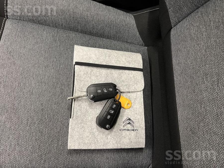 Sarkans Citroen C4 2023 Rīga, ar dzinēja tilpumu 1.20 L un nobraukumu 86 tūkst. km par 13990 €, foto 22 vietnē AUTOMOTO.COM.LV