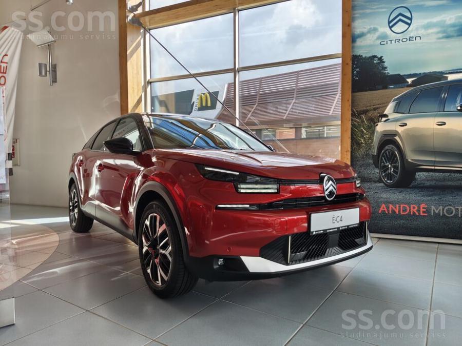 Red Citroen C4 2026 in Riga, with an engine capacity of 1.60 L and mileage of 0 thousand km for 38950 €, photo 3 on AUTOMOTO.COM.LV