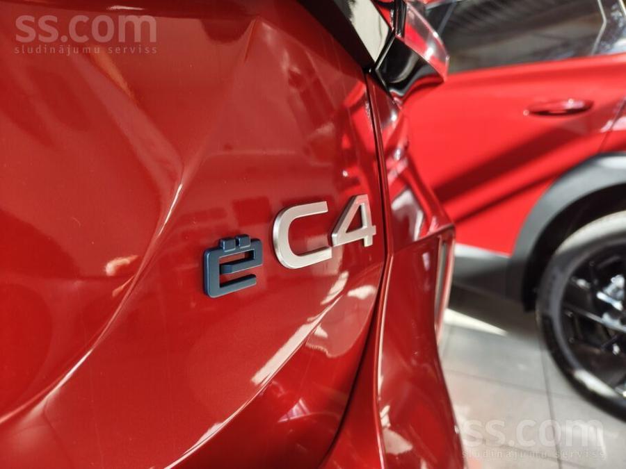Red Citroen C4 2026 in Riga, with an engine capacity of 1.60 L and mileage of 0 thousand km for 38950 €, photo 20 on AUTOMOTO.COM.LV