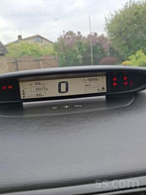 Красный Ситроен С4 2008 в Тукумс, объемом двигателя 1.60 л и пробегом 0 тыс. км за 750 €, фото 8 на AUTOMOTO.COM.LV