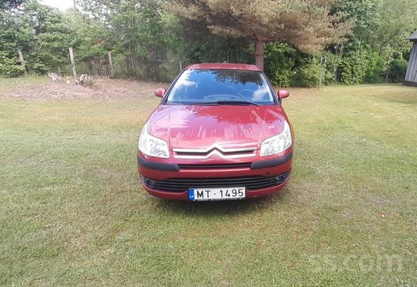 Red Citroen C4 2008 in Talsi, with an engine capacity of 1.60 L and mileage of 352 thousand km for 998 €, photo 7 on AUTOMOTO.COM.LV