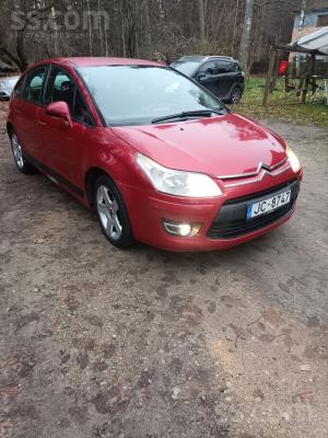 Red Citroen C4 2009 in Riga, with an engine capacity of 1.60 L and mileage of 0 thousand km for 1360 €, photo 3 on AUTOMOTO.COM.LV