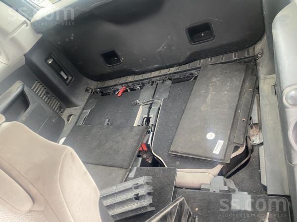 Sarkans Citroen C4 2009 Rīga, ar dzinēja tilpumu 2.00 L un nobraukumu 0 tūkst. km par 950 €, foto 7 vietnē AUTOMOTO.COM.LV