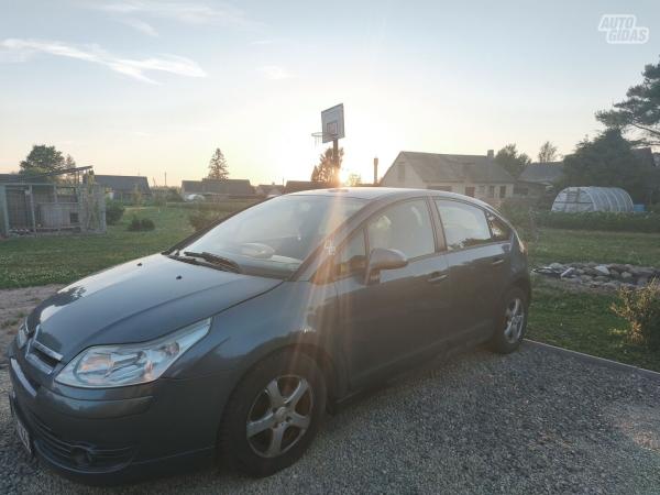 Citroen C4 2005 in Joniskis, with an engine capacity of 1.50 L and mileage of 270 thousand km for 650 €, photo 5 on AUTOMOTO.COM.LV