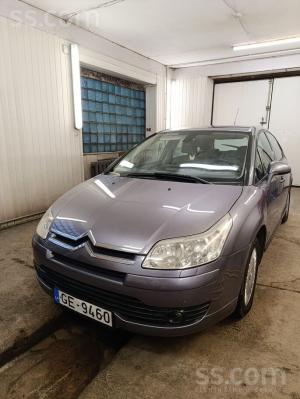Violets Citroen C4 2006 Liepāja, ar dzinēja tilpumu 1.60 L un nobraukumu 147 tūkst. km par 15000 €, foto 1 vietnē AUTOMOTO.COM.LV