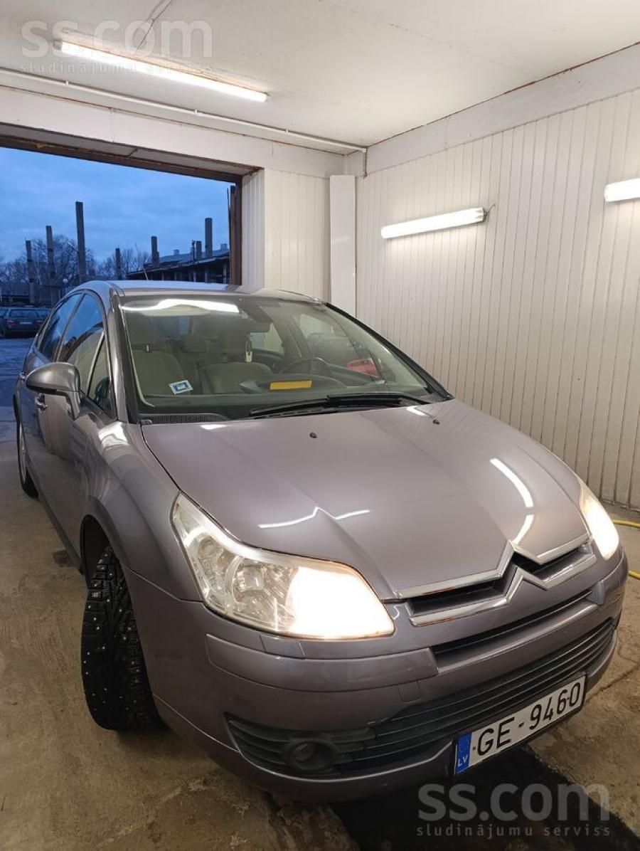 Violets Citroen C4 2006 Liepāja, ar dzinēja tilpumu 1.60 L un nobraukumu 147 tūkst. km par 15000 €, foto 6 vietnē AUTOMOTO.COM.LV
