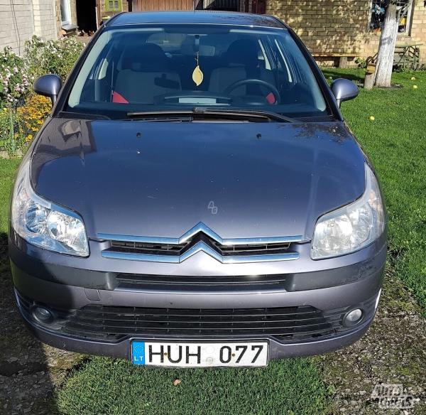 Ситроен С4 2008 в Мажейкяй на AUTOMOTO.COM.LV Фиолетовый Ситроен С4 2008 в Мажейкяй, объемом двигателя 1.60 л и пробегом 295 тыс. км за 1300 €, фото 3 на AUTOMOTO.COM.LV