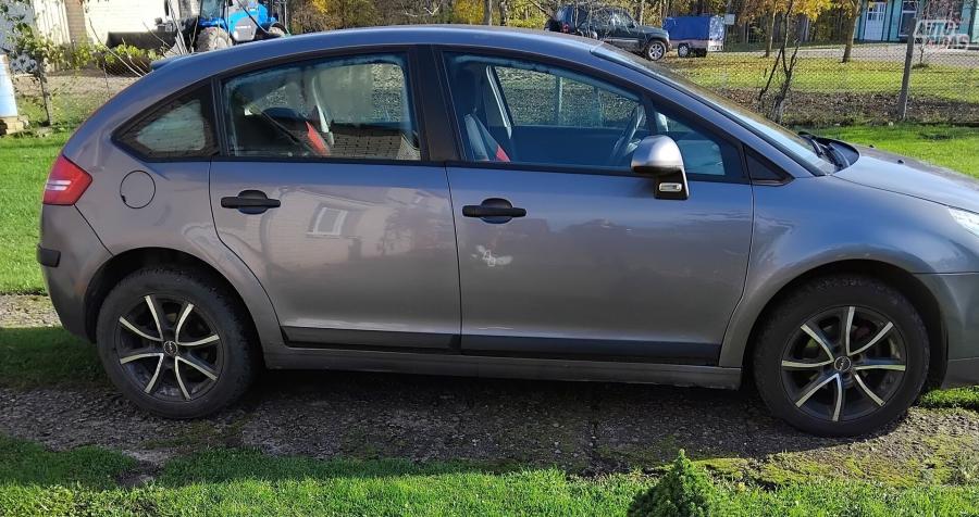Violets Citroen C4 2008 Mažeikiai, ar dzinēja tilpumu 1.60 L un nobraukumu 295 tūkst. km par 1300 €, foto 4 vietnē AUTOMOTO.COM.LV