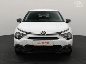 White Citroen C4 2021 in Vilnius, with an engine capacity of 1.20 L and mileage of 144 thousand km for 12999 €, photo 3 on AUTOMOTO.COM.LV