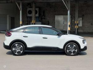 White Citroen C4 2021 in Taurage, with an engine capacity of 1.50 L and mileage of 182 thousand km for 8300 €, photo 9 on AUTOMOTO.COM.LV