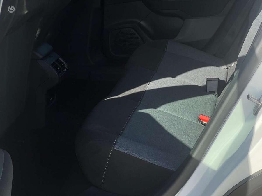 White Citroen C4 2021 in Klaipeda, with an engine capacity of 1.50 L and mileage of 179 thousand km for 8800 €, photo 19 on AUTOMOTO.COM.LV