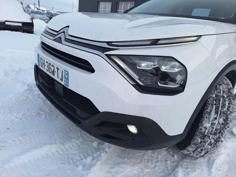 Balts Citroen C4 2022 Tauragė, ar dzinēja tilpumu 1.50 L un nobraukumu 155 tūkst. km par 8500 €, foto 2 vietnē AUTOMOTO.COM.LV