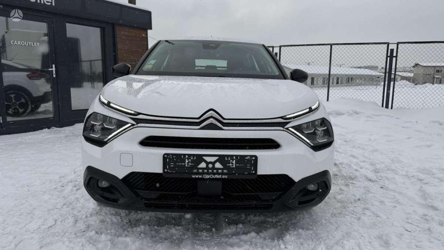 Balts Citroen C4 2022 Viļņa, ar dzinēja tilpumu 1.50 L un nobraukumu 142 tūkst. km par 11858 €, foto 9 vietnē AUTOMOTO.COM.LV